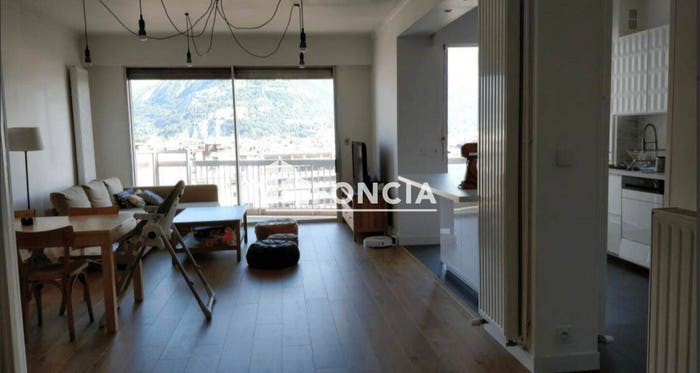 Grenoble - Appartement 4 pièces à louer