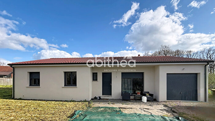 Maison à vendre - Jourgnac - 4 pièces - 3 chambres