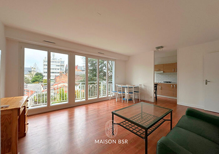 Appartement à vendre - Nantes, Saint-Clément, Jardin des plantes, Caserne Lamoricière - 3 pièces - 2 chambres