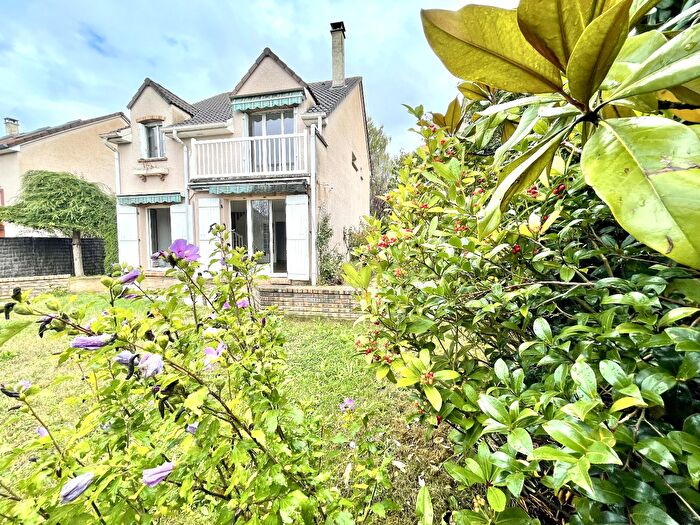 Maison à vendre - Noisy-le-Roi - 6 pièces - 4 chambres