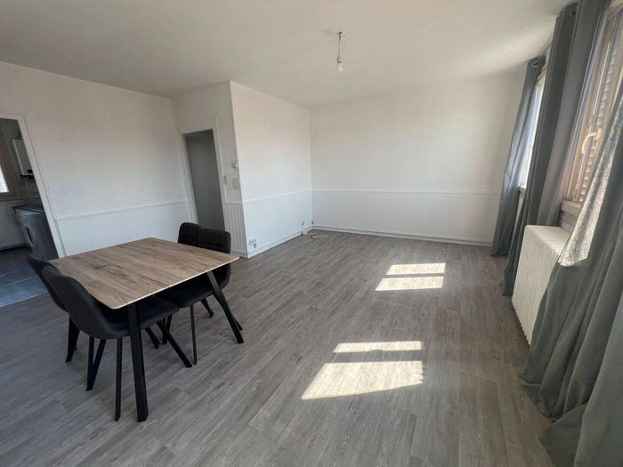 Appartement 3 pièces à louer à Montluçon