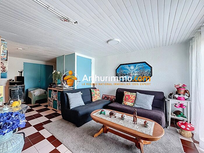 Maison à vendre - Sérézin-de-la-Tour - 5 pièces - 4 chambres