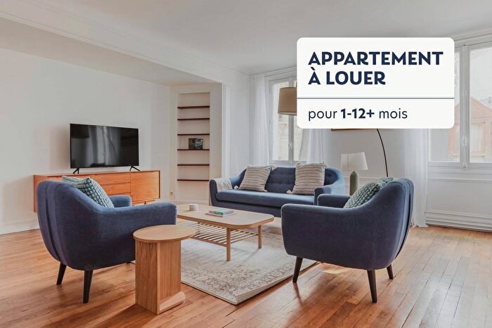 Appartement à louer - Muette Sud, Paris ème arrondissement - 5 pièces - 4 chambres