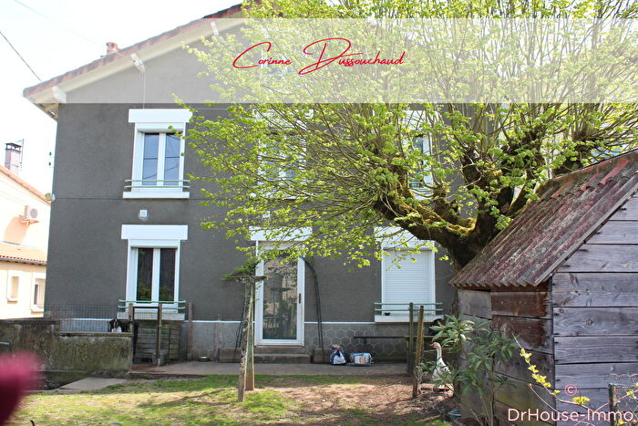 Étagnac : Maison 4 pièces à vendre
