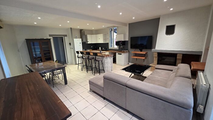 Maison à vendre - Saint-Gervais - 5 pièces - 4 chambres