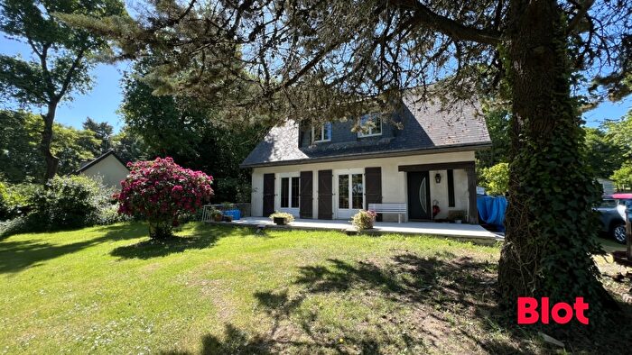 Maison à vendre - Liffré - 6 pièces - 4 chambres