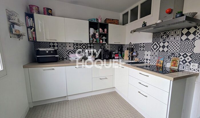 Appartement à vendre - Valence, Valensolles - 5 pièces - 3 chambres