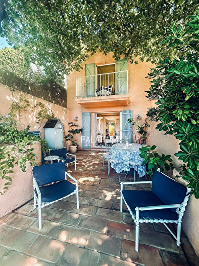 Maison à vendre - Grimaud - 4 pièces - 3 chambres