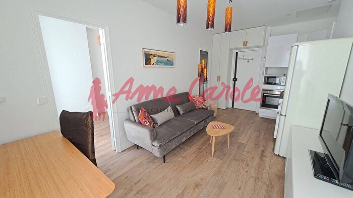 Le Pont, Saint-Maurice : Appartement 2 pièces à louer