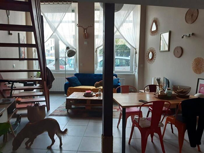 Appartement à louer - Croix Rousse Centre, Lyon ème - 2 pièces - 1 chambre