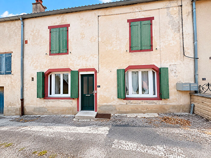 Maison 5 pièces à Bricon, à vendre
