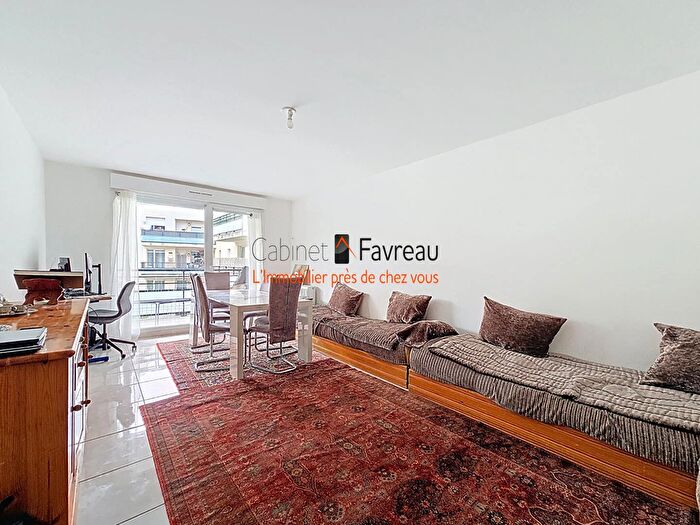 Appartement à vendre - Fresnes, Centre-ville - 4 pièces - 3 chambres