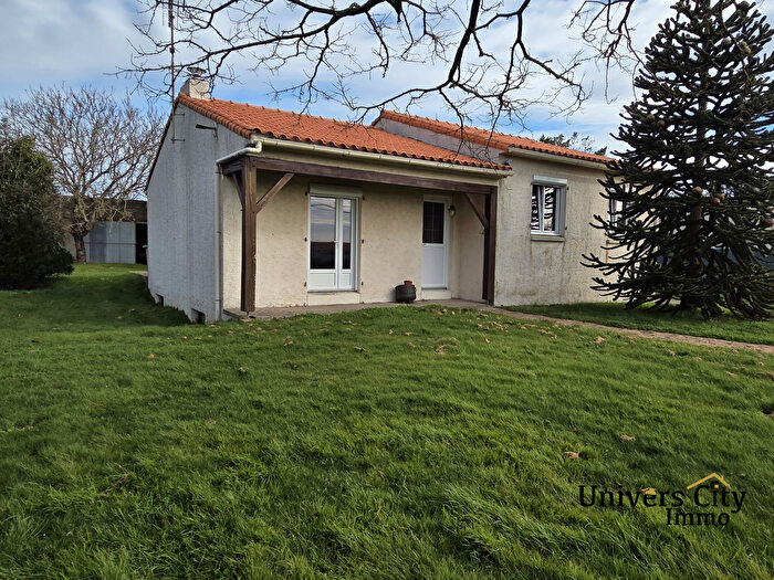 Maison à vendre - Legé - 5 pièces - 3 chambres