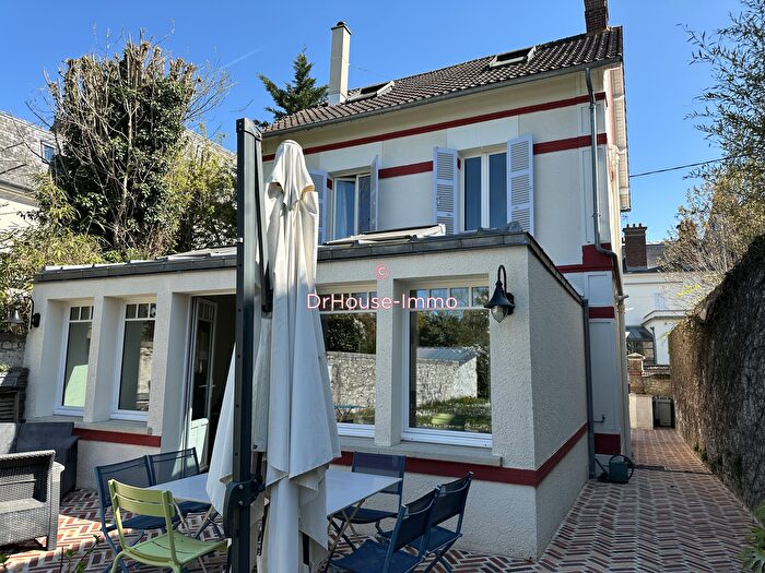 Maison 6 pièces à vendre à Mantes-la-Jolie, Centre-ville