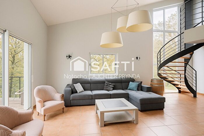 Maison 6 pièces à Bouloc, à vendre