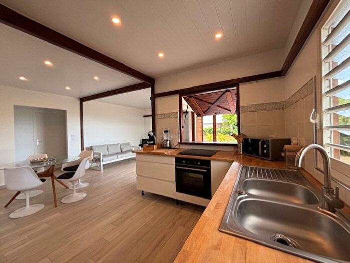 Maison 4 pièces à louer - Sainte-Rose