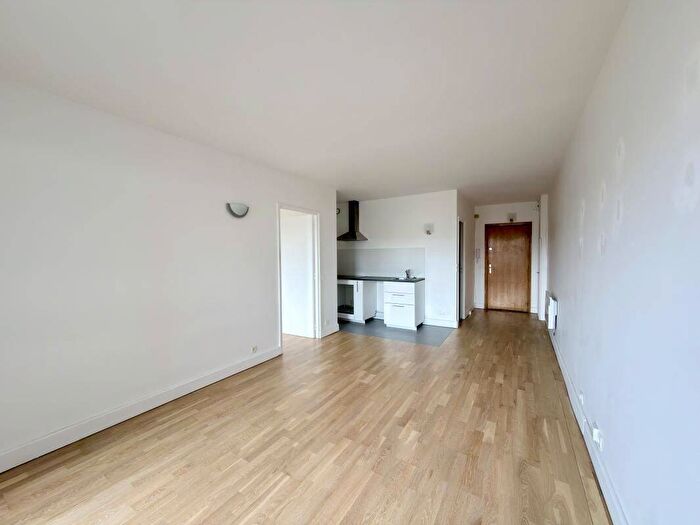 Appartement 2 pièces à louer à République, Puteaux
