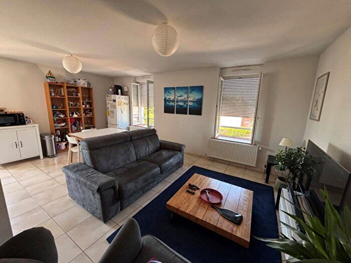 Appartement 4 pièces à louer - Leyment