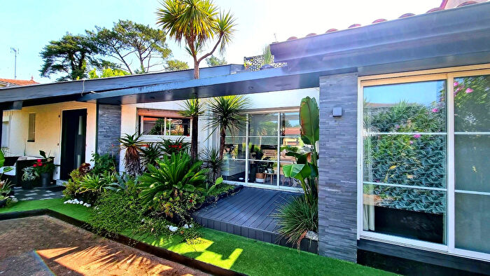 Maison à vendre - Seignosse - 6 pièces - 4 chambres