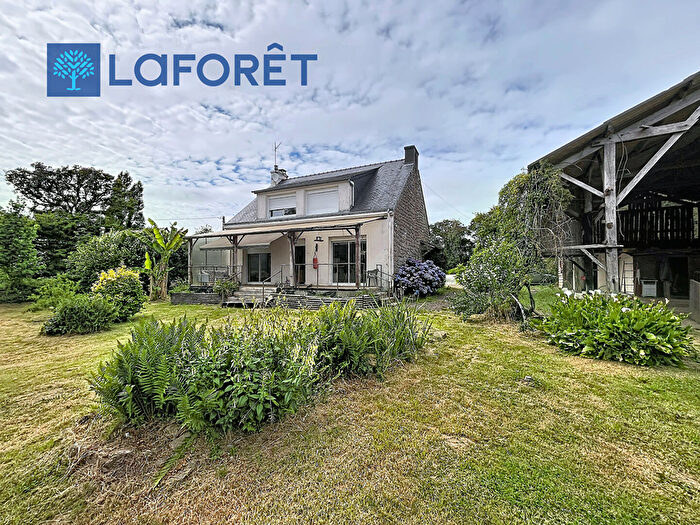 Maison 6 pièces à vendre à Priziac