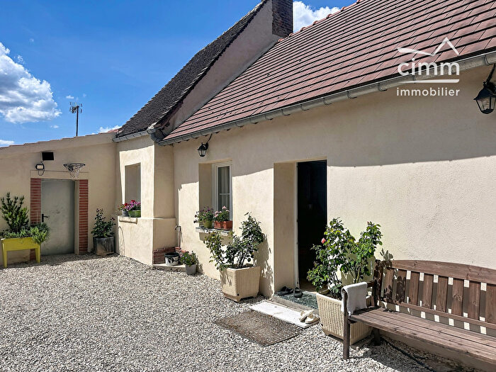 Maison 4 pièces à Châtenoy, à vendre