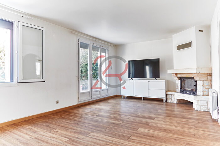 Maison à vendre - Achères, Champs de Villars, Le Magasin, Gare, Petite-Arche - 5 pièces - 4 chambres