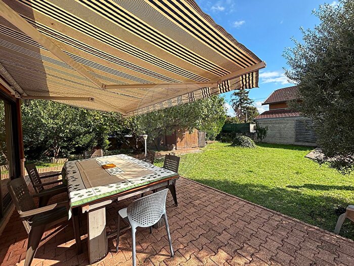 Maison à vendre - Villefranche-sur-Saône, Centre-ville - 5 pièces - 3 chambres