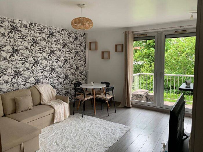Le Saule Blanc, Bondy - Appartement 1 pièce à louer
