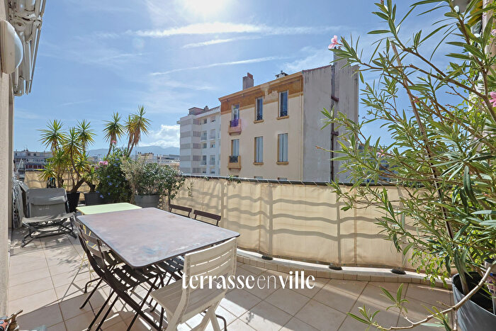 Appartement 4 pièces à vendre à Marseille 8ème, Perier