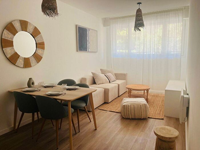 Appartement 3 pièces à louer à Saint Charles, Marseille 1er arrondissement