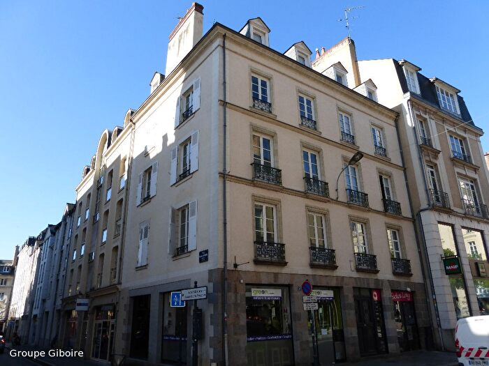 Appartement à louer - Quartiers Centre, Centre-ville - 1 pièce