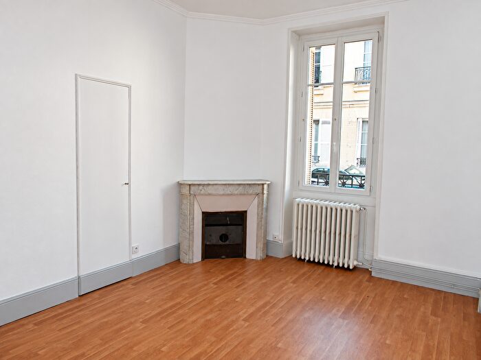 Appartement 3 pièces à louer à Dijon, Centre-ville