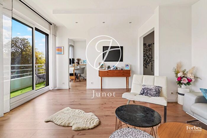 Appartement 4 pièces à Rueil-Malmaison, Richelieu, Chataigneraie, à vendre