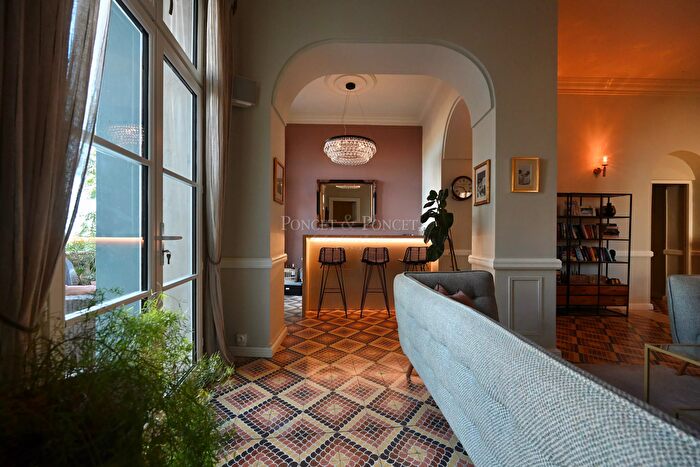 Maison à vendre - Pézenas - 17 pièces - 10 chambres