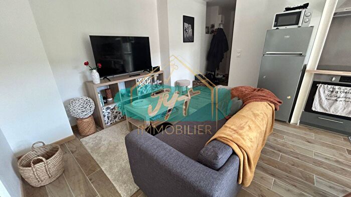 Appartement à louer - Louvres - 2 pièces - 1 chambre