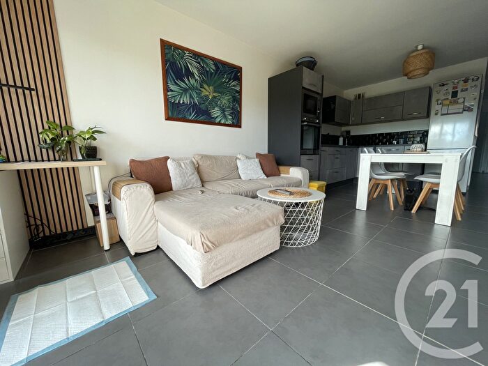 Appartement à vendre - Marseille e , Notre-Dame-Limite - 3 pièces - 2 chambres