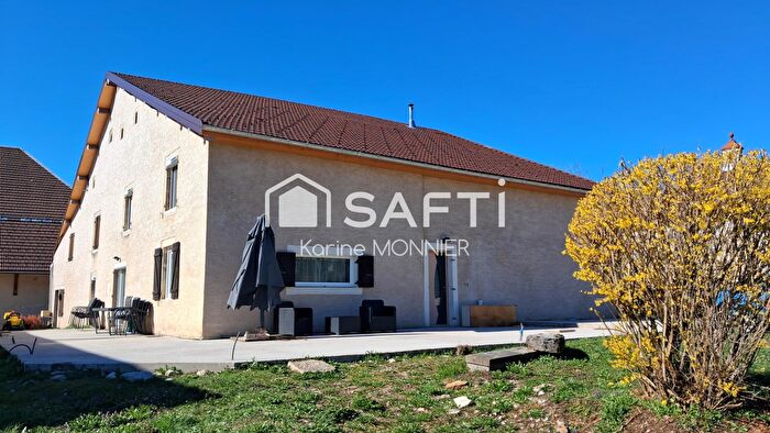 Maison à vendre - Champagnole - 6 pièces - 4 chambres