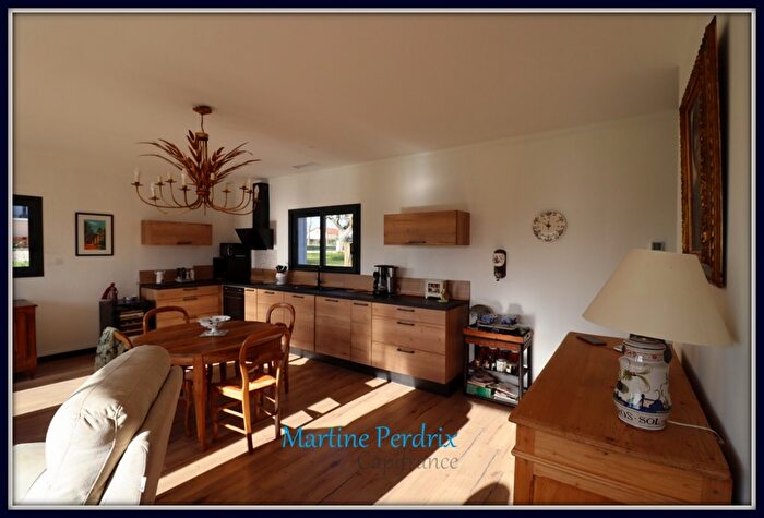 Maison 5 pièces à vendre - Saint-Trivier-de-Courtes