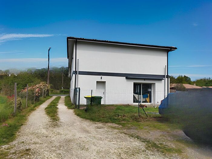 Salles - Maison 4 pièces à vendre