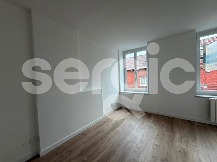 Tourcoing, Croix Rouge : Appartement 3 pièces à louer