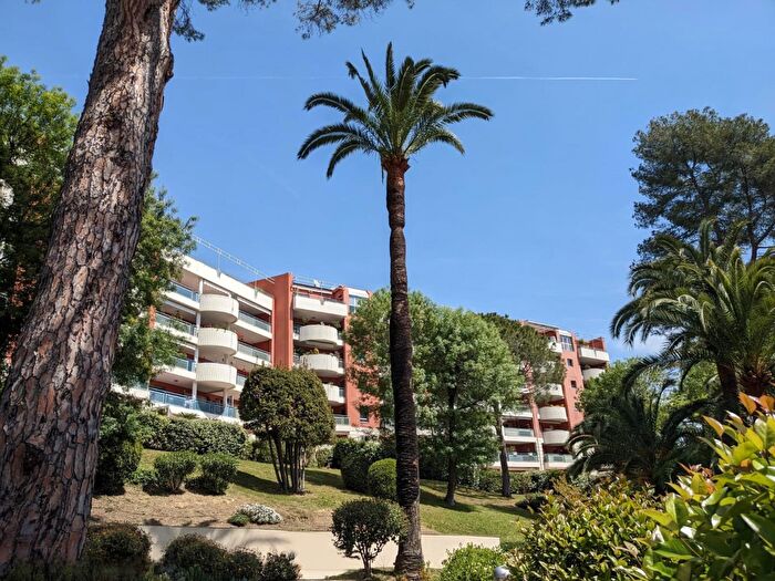 Appartement à vendre - Cannes, Bocca Sud - 4 pièces - 2 chambres