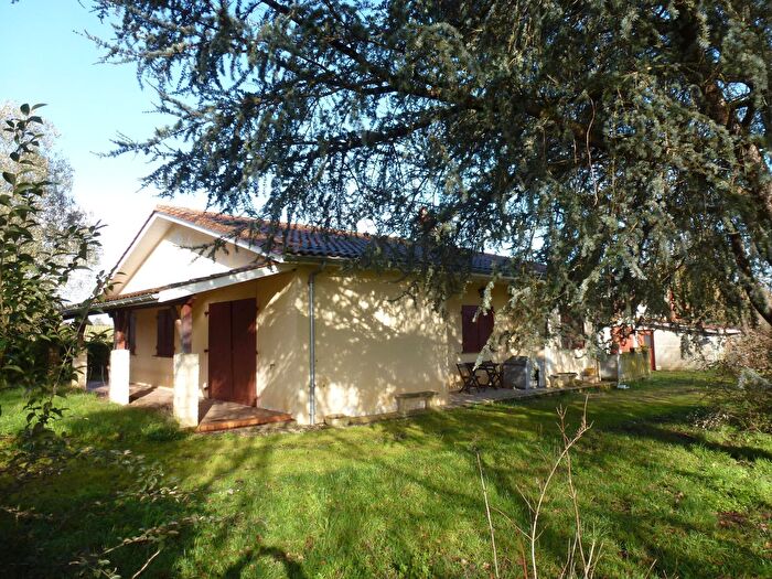 Maison à vendre - Saint-Quentin-de-Baron - 5 pièces - 3 chambres