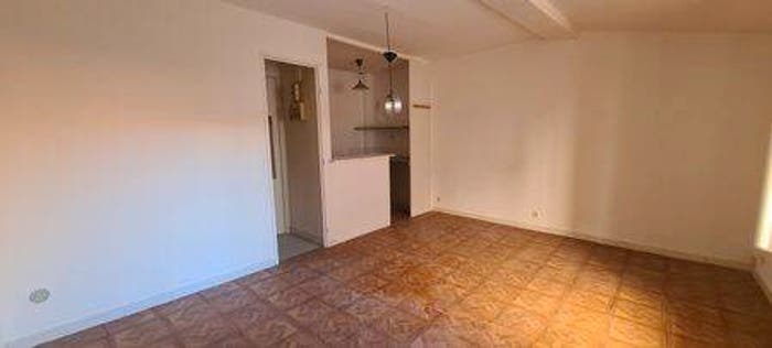 Centre Ville, Aix-en-Provence - Appartement 1 pièce à louer