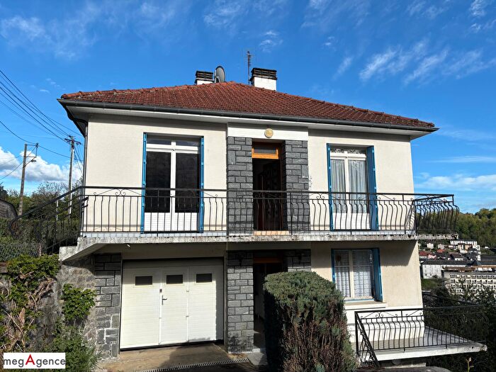 Tulle, Centre-ville : Maison 9 pièces à vendre