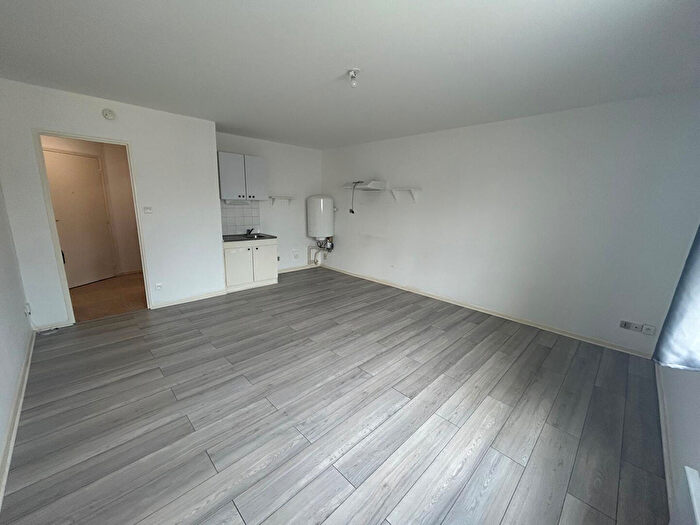 Appartement à louer - Calais, Van Grutten - 1 pièce