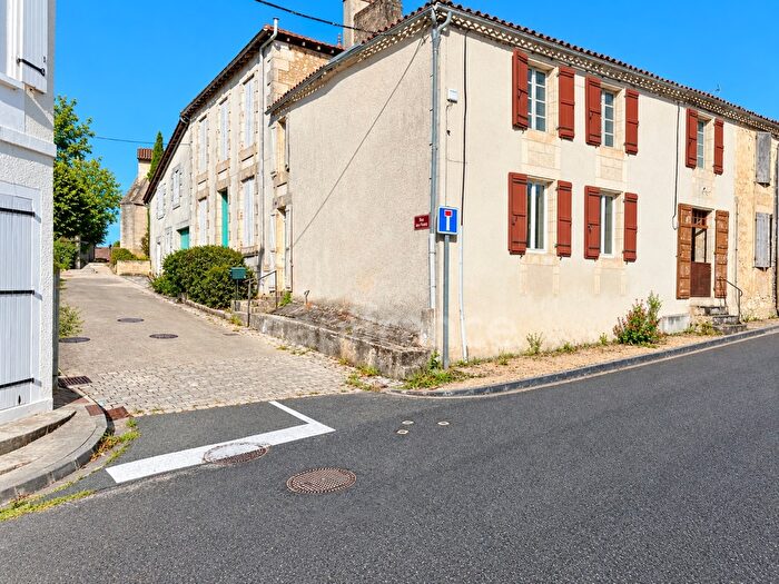 Maison 6 pièces à Chevanceaux, à vendre