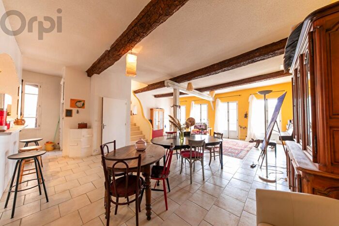 Maison à vendre - Vingrau - 5 pièces - 3 chambres