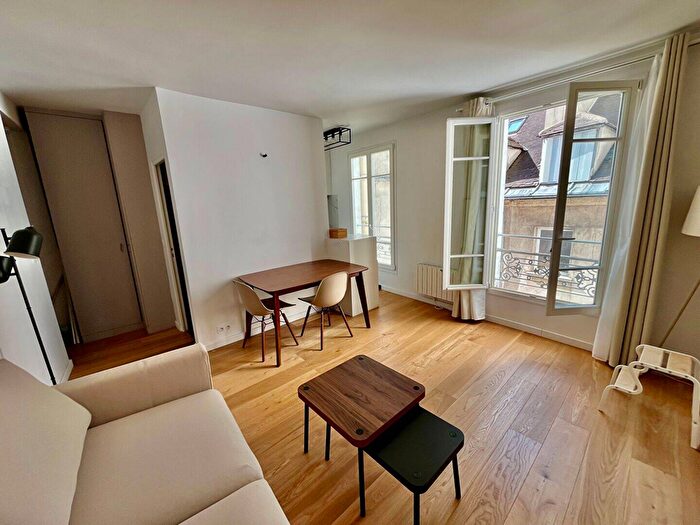 Sainte Avoie, Paris 3ème arrondissement - Appartement 1 pièce à louer