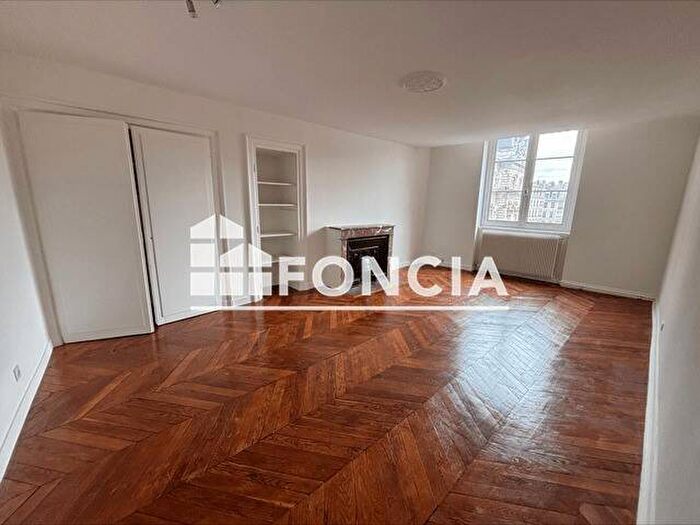 Appartement à louer - Pentes de la croix-rousse, Lyon er arrondissement - 3 pièces - 2 chambres