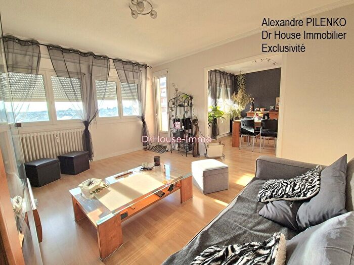 Appartement à vendre - Châtenoy-le-Royal - 4 pièces - 2 chambres
